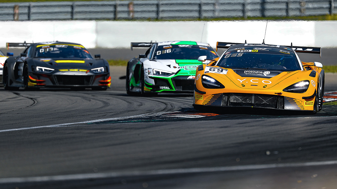 Optimum Motorsport battle hard; a strong showing in GTWC Nürburgring ...